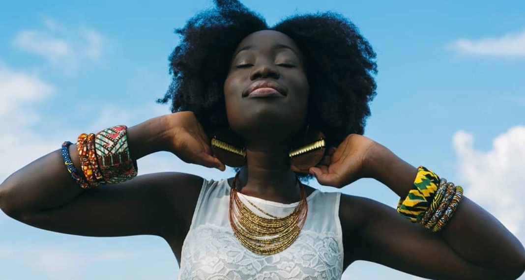 “Lightskins vs. Darkskins”: The Epidemic of Colorism on Social Media ...